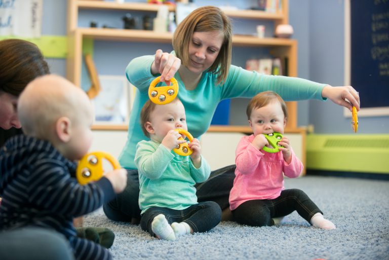 5 Simple, Easy Ways to Enjoy Musical Fun Indoors - Kindermusik